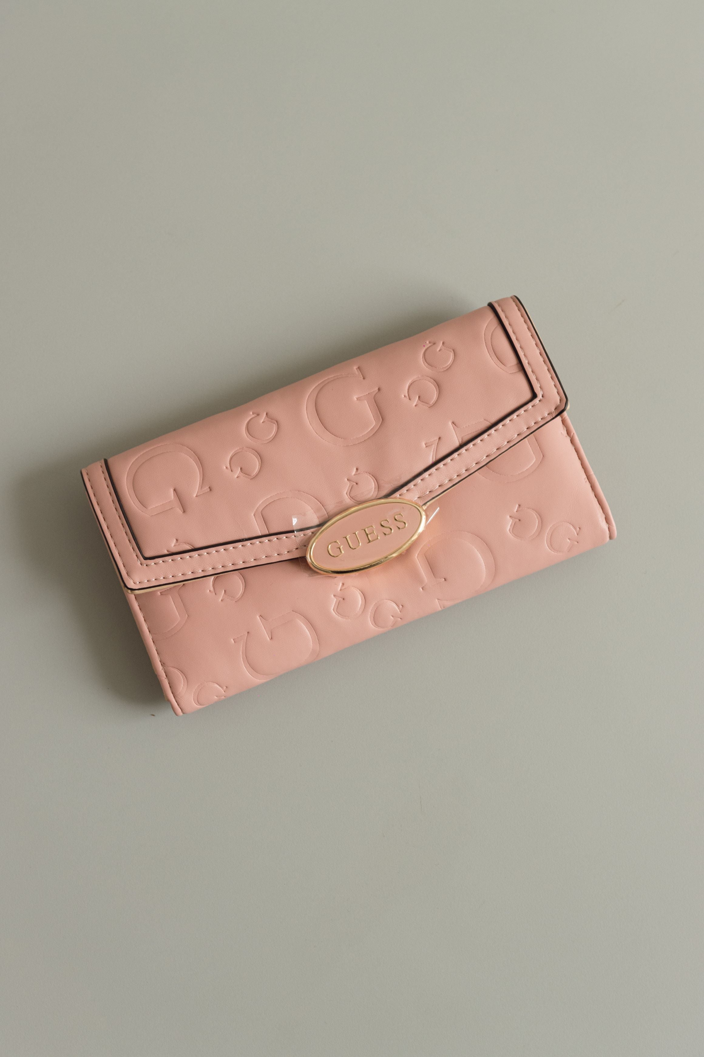 CARTERA GUESS ROSA – ZAZA Concept Store